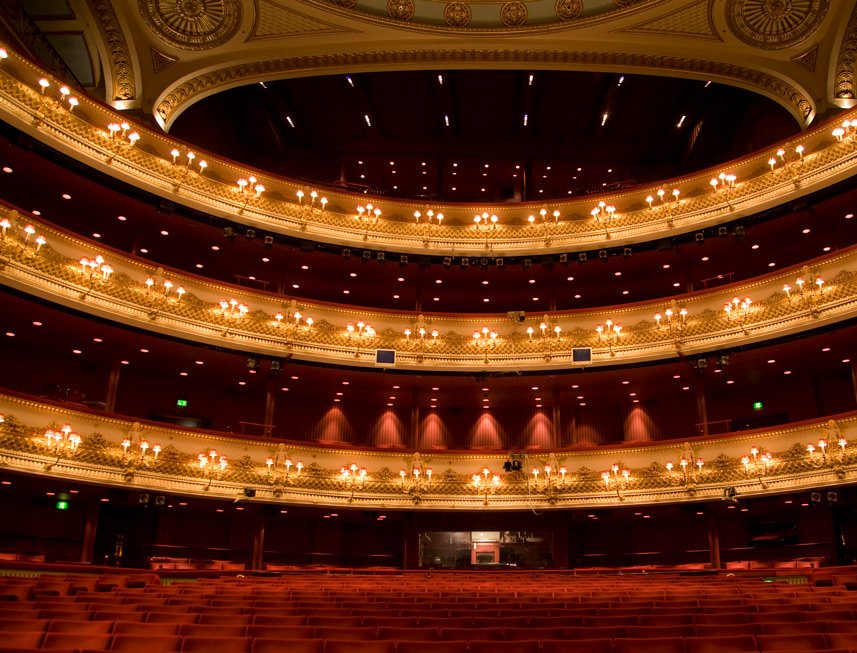 Live in Concert – The Royal Opera House – FOYER