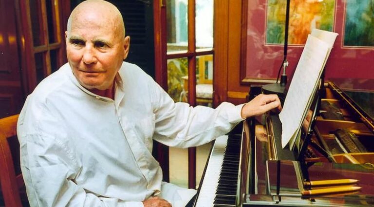 Dennis Russell Davies über Hans Werner Henze – MDR-Podcast – FOYER