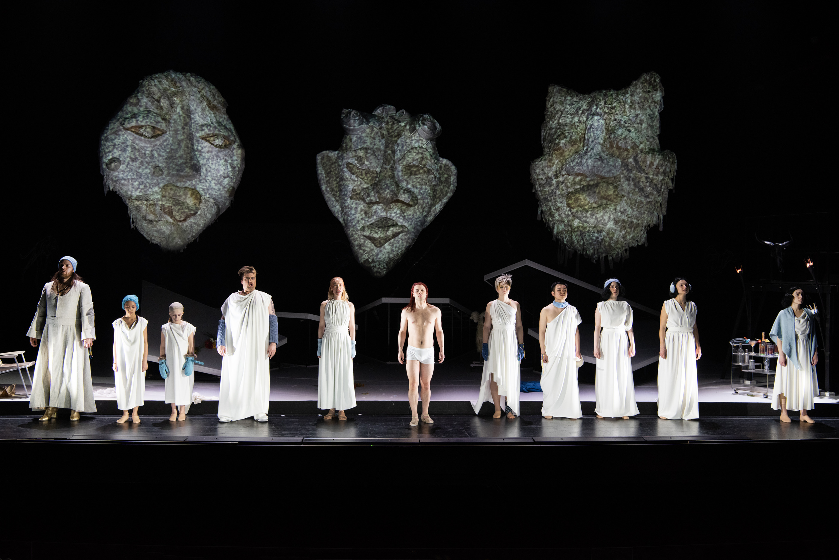 Wolfgang-Andreas Schultz | Achill unter den Mädchen – Theaterakademie ...